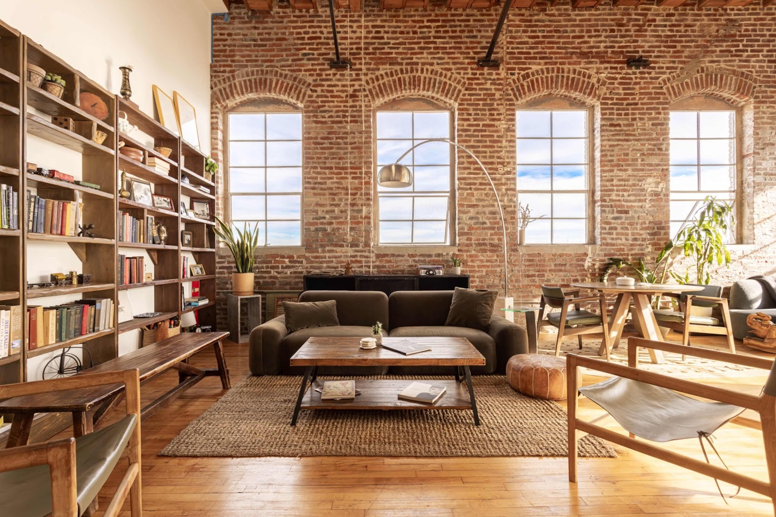 Trending Urban Loft Interior Styles USA — How To Nail The Authentic ...